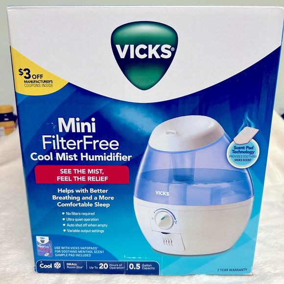 Vicks | Other | Euc Vicks Mini Filterfree Cold Mist Humidifier Blue ...